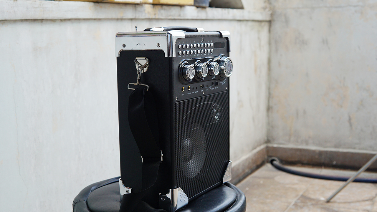 Loa kéo di động K66 chính hãng giá rẻ tại TP HCM tặng mic không dây