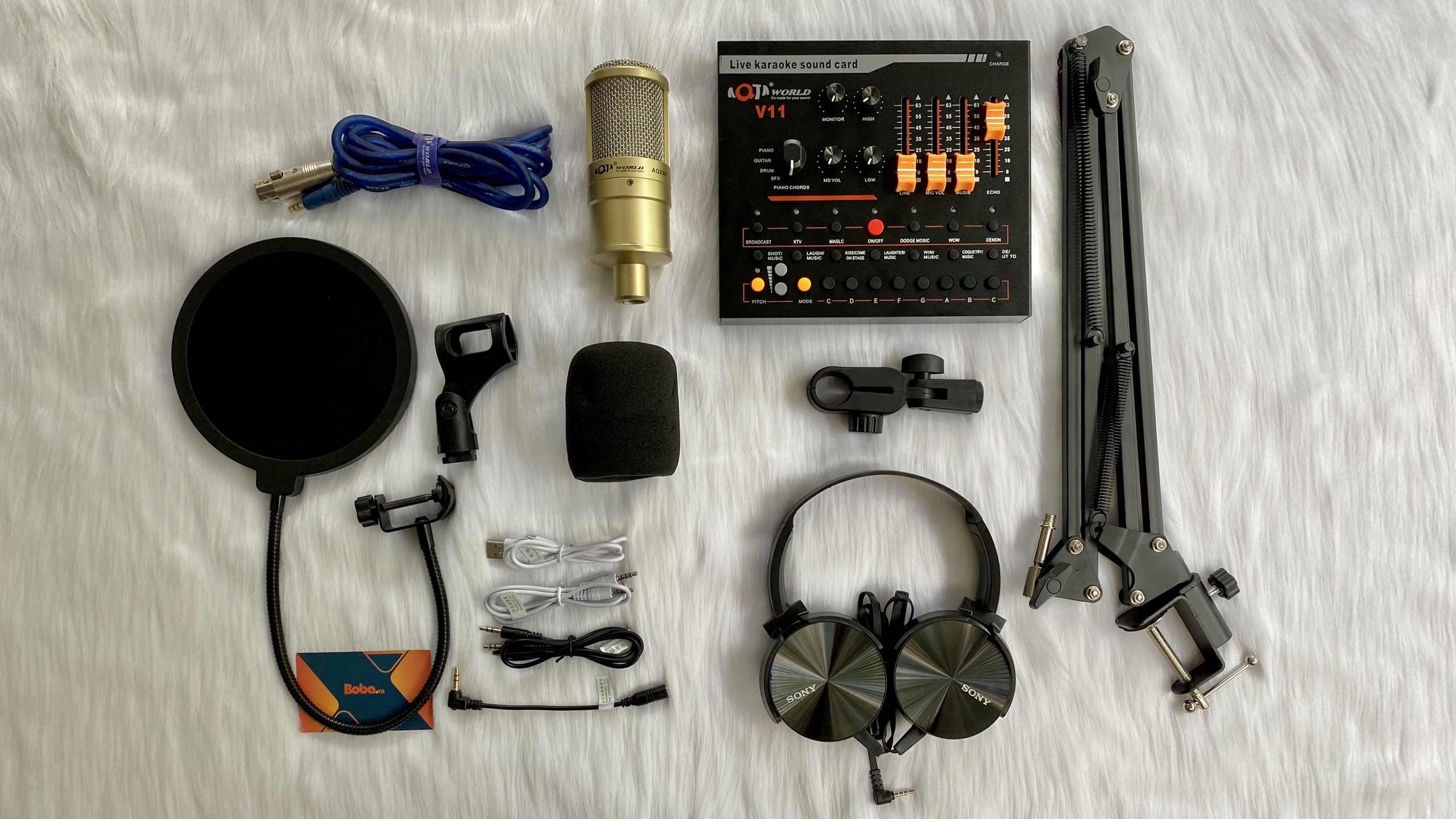 Trọn bộ micro thu âm chuyên ghi âm AQTA 220 và soundcard V11 cực chất