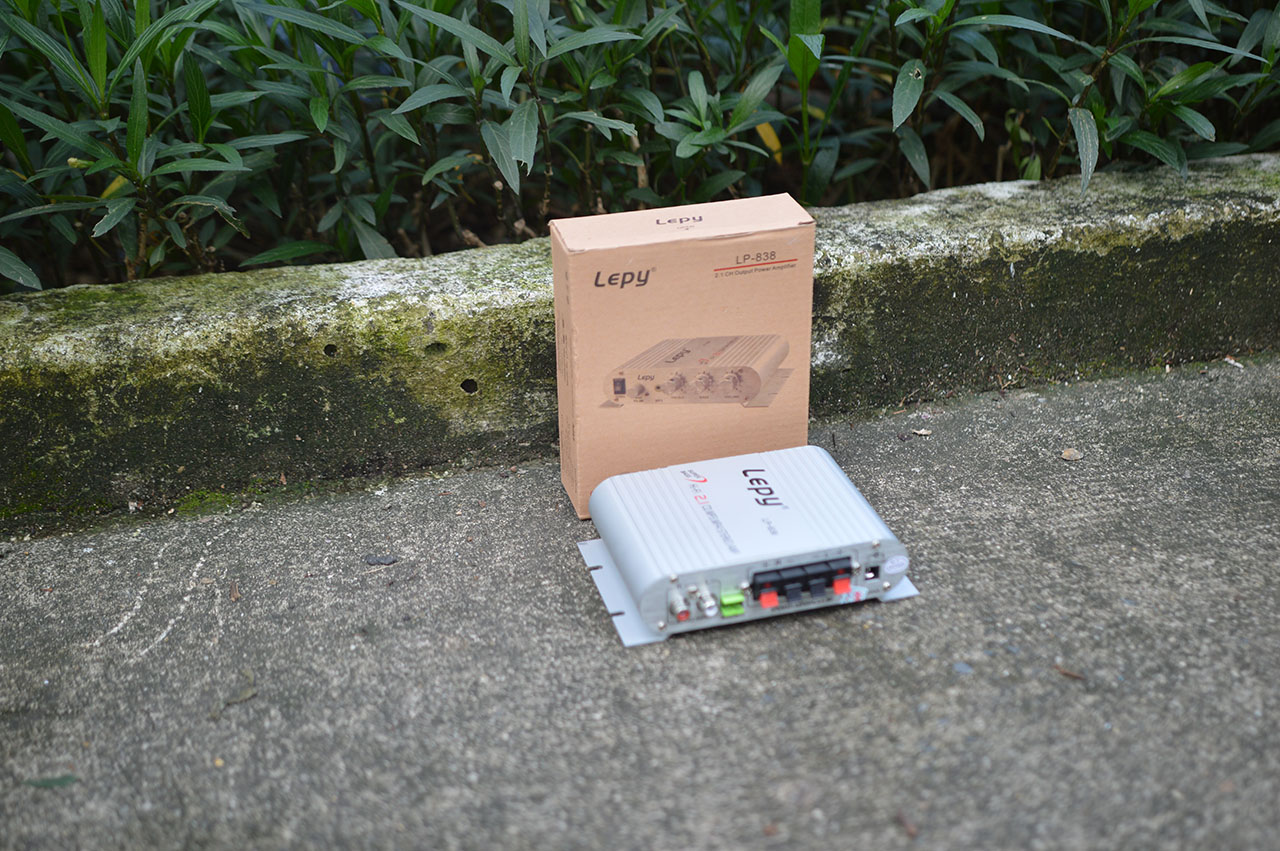 Mua âm ly mini LP 838 giá rẻ, bảo hành chính hãng tại Boba