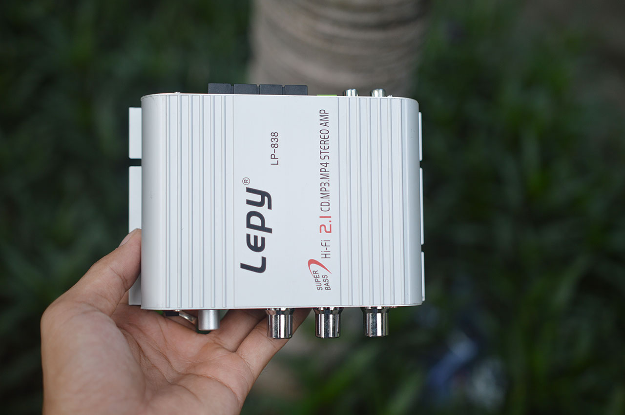 Mua âm ly mini LP 838 giá rẻ, bảo hành chính hãng tại Boba