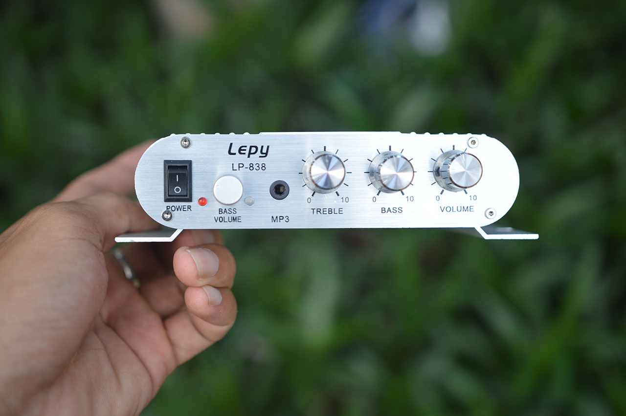 Mua âm ly mini LP 838 giá rẻ, bảo hành chính hãng tại Boba